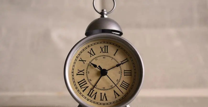 ¿POR QUÉ EN ALGUNOS RELOJES EL 4 APARECE COMO IIII Y NO IV ...